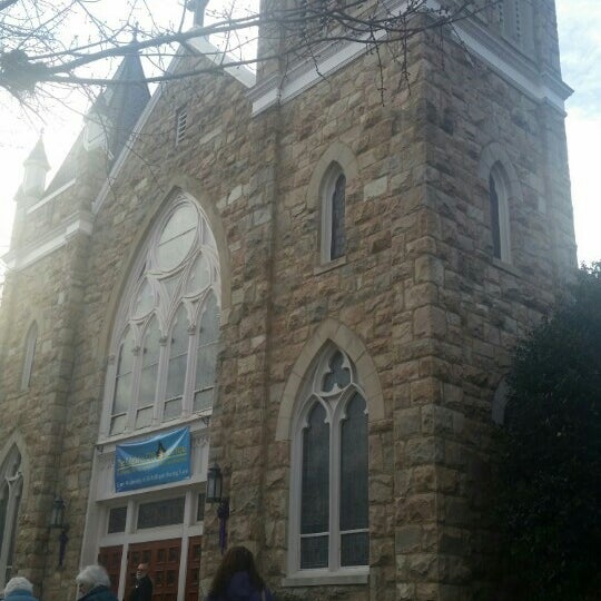 St. James Catholic Church - 2 tips from 245 visitors