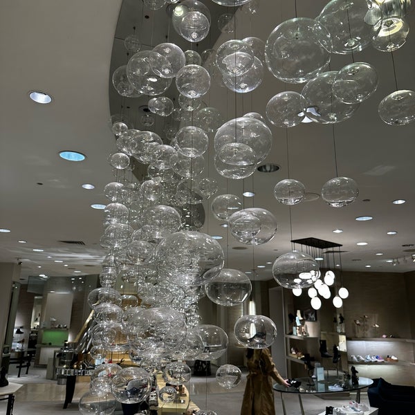 Saks Fifth Avenue - Downtown San Francisco-Union Square - 24 tips from ...