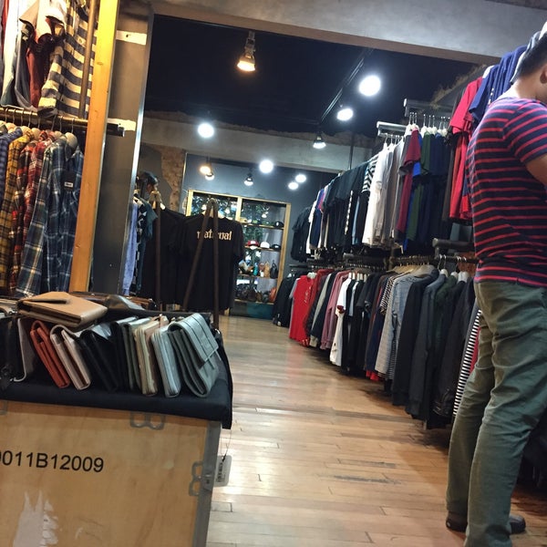 UNKL 347 - Clothing Store in Bandung