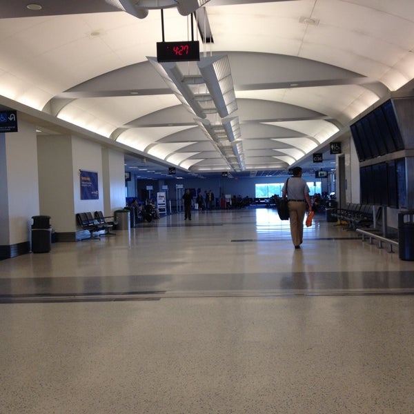 Gate C39 - George Bush Intercontinental Airport - Terminal C