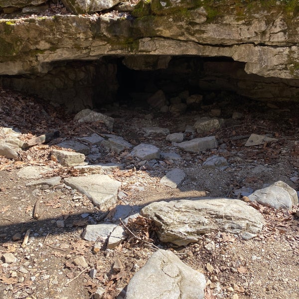 Wolf Cave Nature Preserve - Nature Preserve