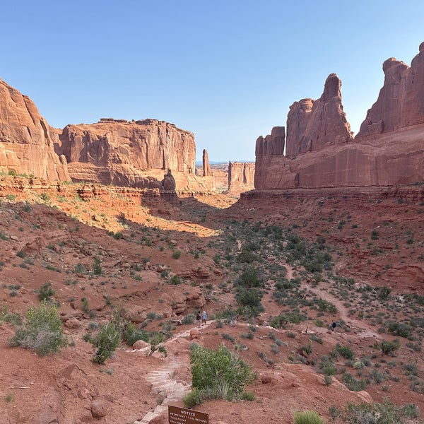 Park Avenue Viewpoint - Scenic Lookout in Moab