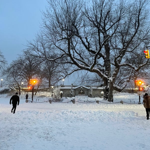 Photos at Engineers' Gate - Central Park - 5th Ave