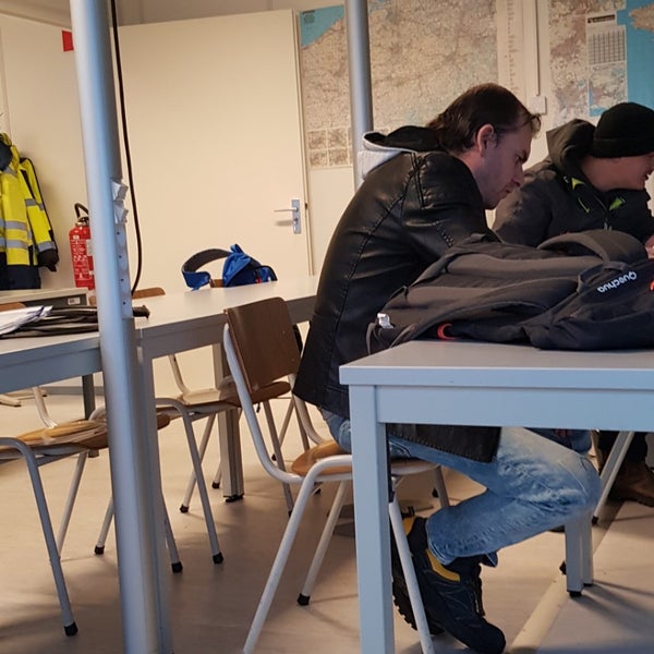 VDAB Opleidingscentrum - 2 tips from 249 visitors