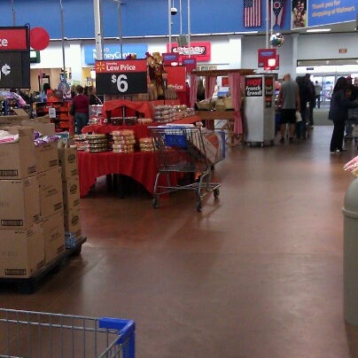 Photos at Walmart Supercenter - Big Box Store in Canton