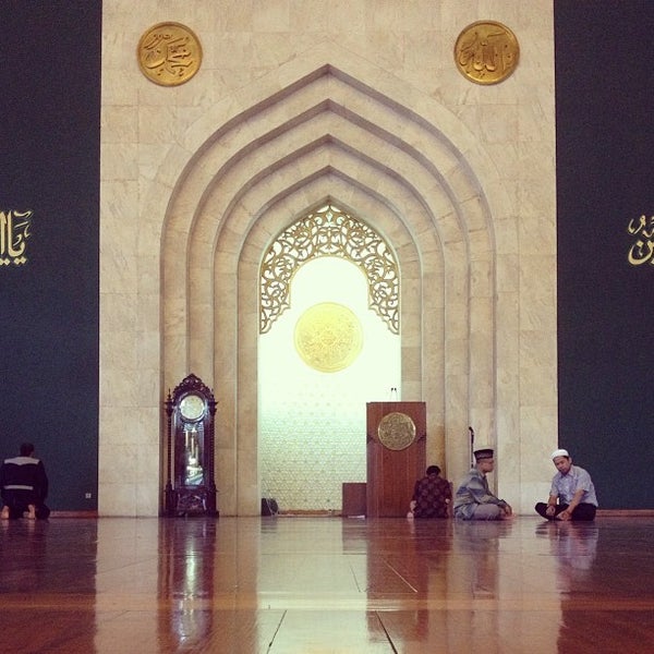 Modern Mihrab Design