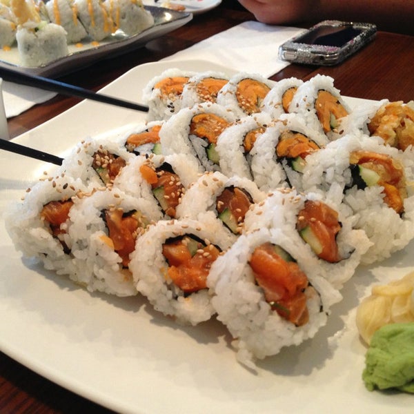 Sushi Den - Sushi Restaurant in Downtown Vancouver