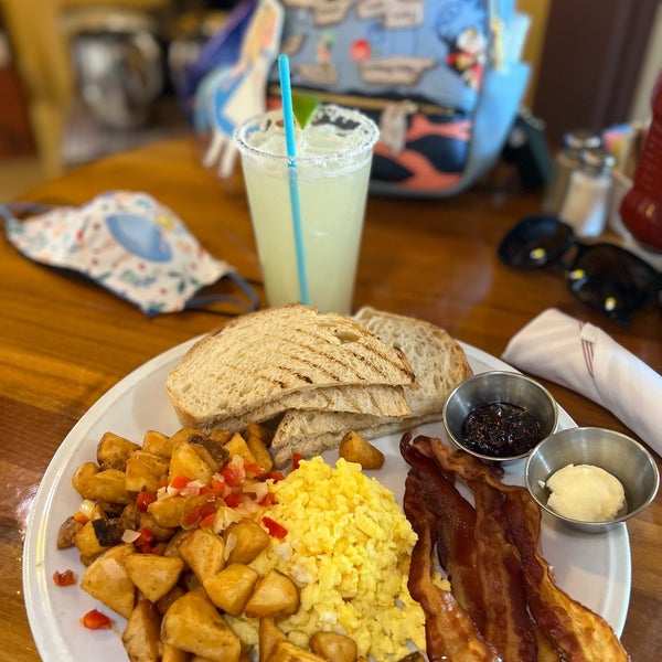 La Brea Bakery Cafe - The Anaheim Resort - Anaheim, CA