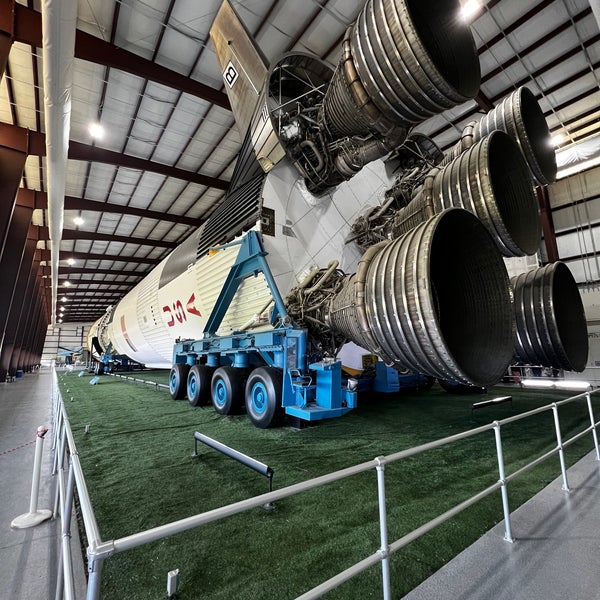 Rocket Park (NASA Saturn V Rocket) - Houston, TX