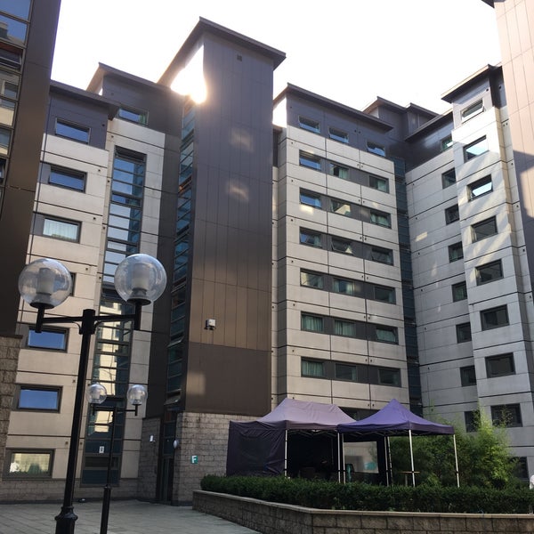 Sir Charles Groves Halls - 2 tips