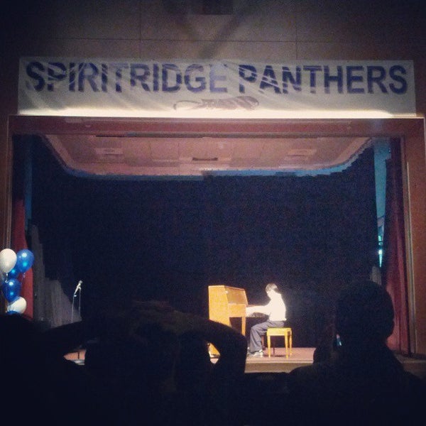 Spiritridge Elementary School - Elementary School in Bellevue