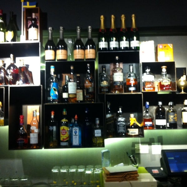 88 Lounge - Wine Bar in Tay Ho