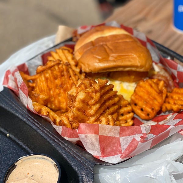 Rollie's Rednecks & Longnecks - Sauk Rapids, MN