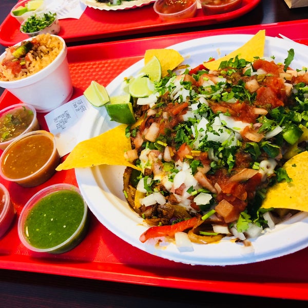 Pineda Tacos - Shelard Park - 60 tips