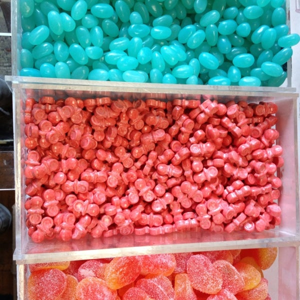 Wall To Wall Nuts - Fulford - North Miami Beach, FL