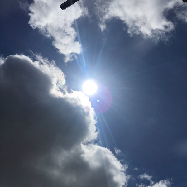 Hyndland Railway Station (HYN) - Queensborough Gardens