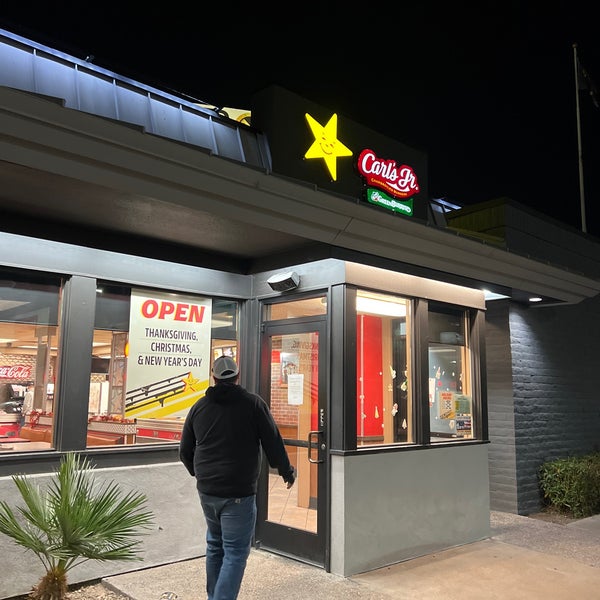 Carl's Jr. / Green Burrito - 1519 W Baseline Rd