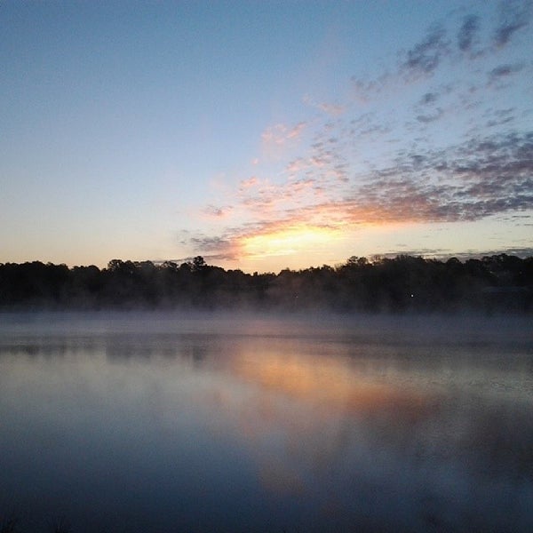 lake tuskegee boat landing - Boat or Ferry