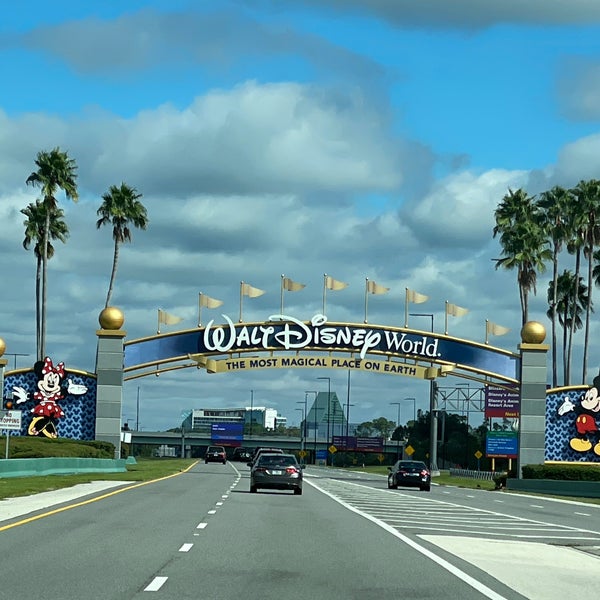 Walt Disney World Main Entrance - 36 tips from 7656 visitors
