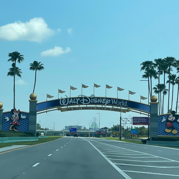 Walt Disney World Main Entrance - 38 tips from 7613 visitors