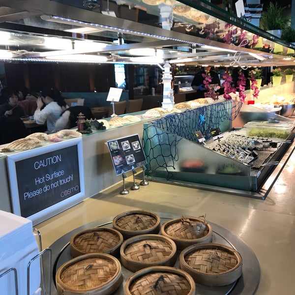 Cosmo - Victoria Square - 11 tips from 466 visitors