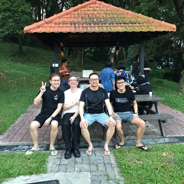 Aloha Changi bungalow 1 - Changi - 0 tips