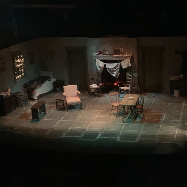 Alumnae Theatre - Theater in St. Lawrence