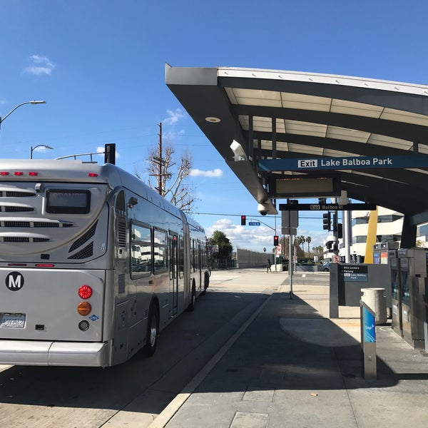 Metro Busway - Balboa Station (Orange) - Bus Station