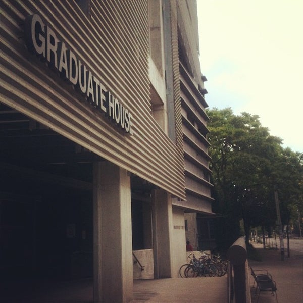 Graduate House - College Residence Hall in University