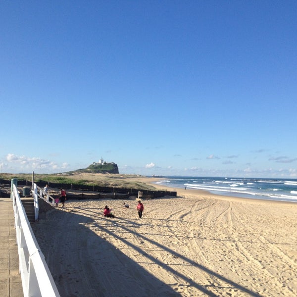 Nobbys Beach - 14 tips from 1085 visitors