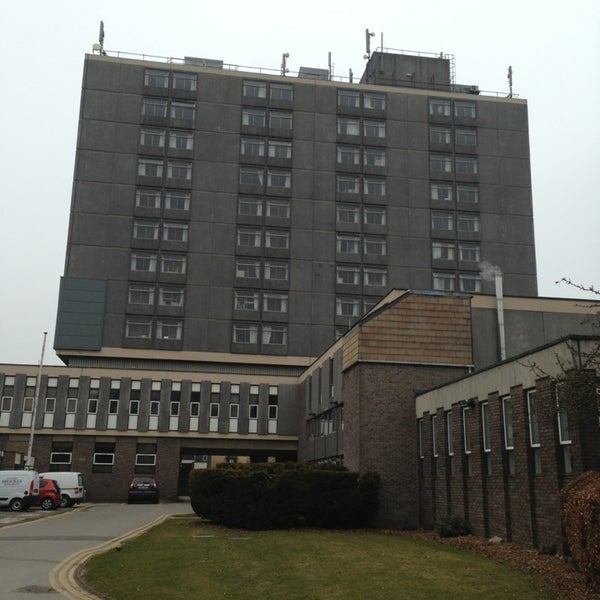 Oxford Brookes University (Wheatley Campus) - University