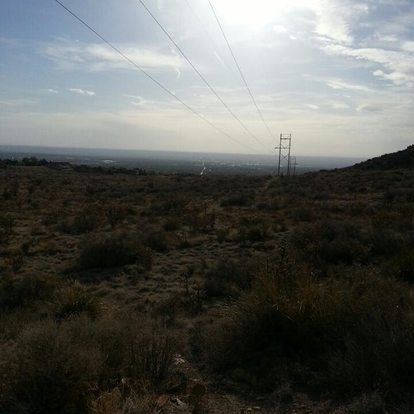 Albuquerque Foothills Hiking Trails - Trail in Albuquerque