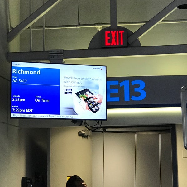 Gate E13 - Airport Gate in Charlotte