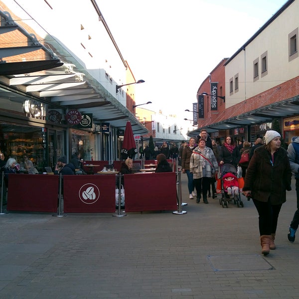 Fremlin Walk Shopping Centre - 62 Earl St