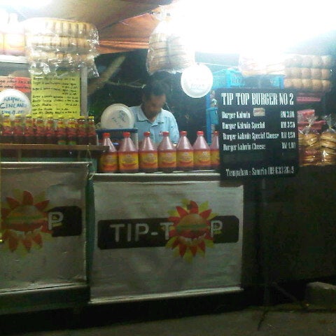 Tip Top Burger No. 2 Stall - 4 tips from 57 visitors