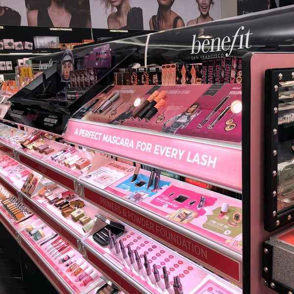 SEPHORA - Cosmetics Store