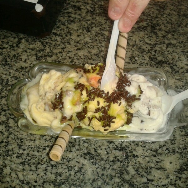 Hot Sunday Sorvetes - Ice Cream Parlor in Contagem