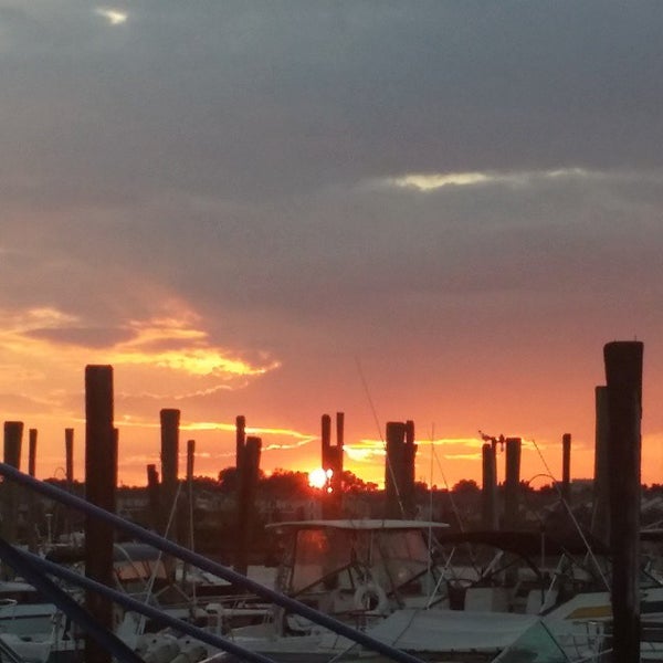 Tottenville Marina - Boat or Ferry in Tottenville