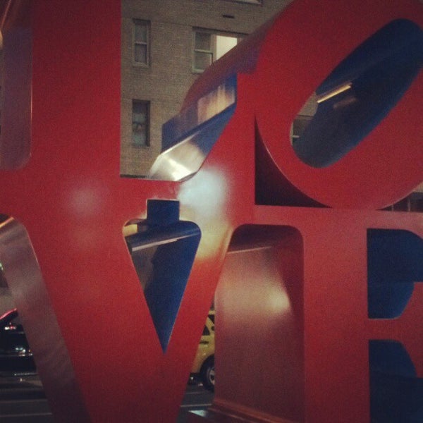 Sabrett Hot Dog Stand - Central Park - 17-25 W 54th St