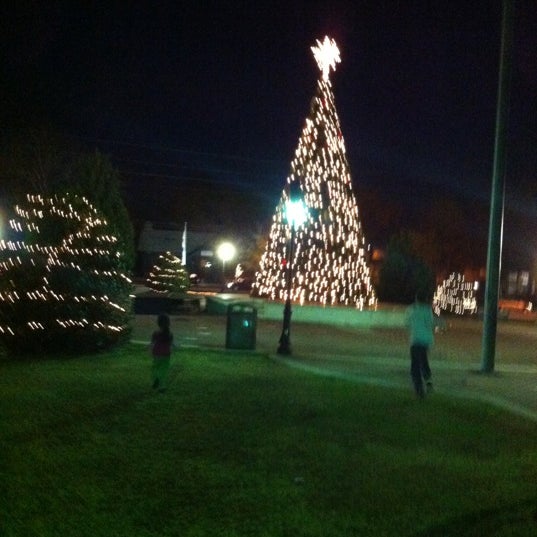 Fayetteville Square - 7 tips from 781 visitors