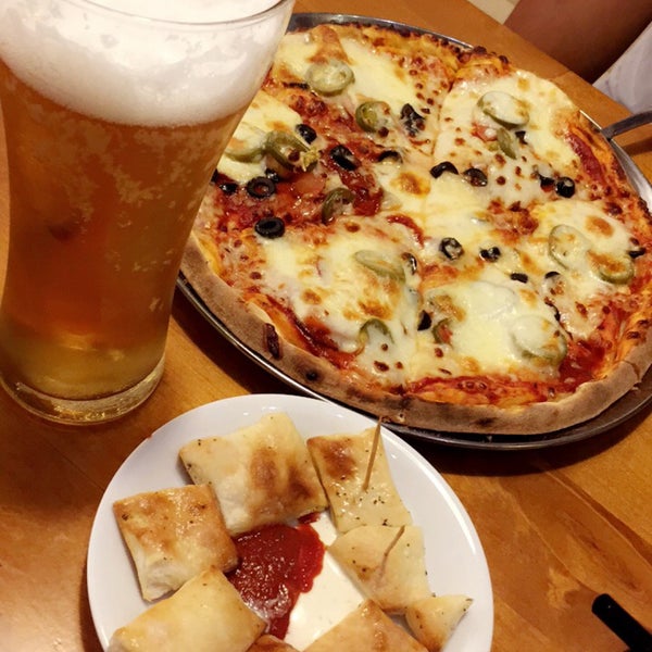 Pizzeria Gusto - Pizzeria