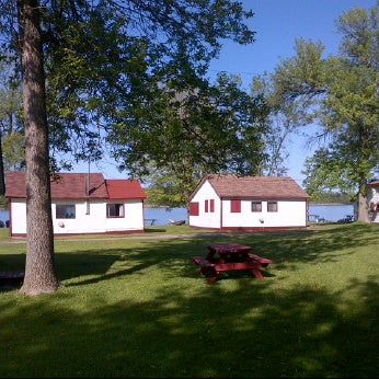 Percy Boom Haven cottage resort for sale - 1 visitor