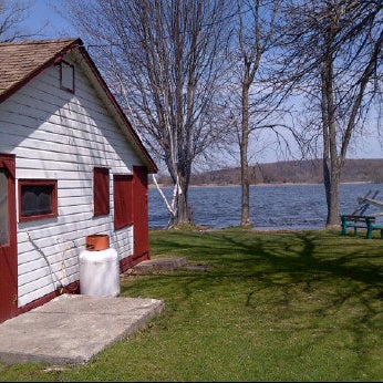 Percy Boom Haven cottage resort for sale - 1 visitor
