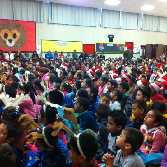 Kerman Floyd Elementary - 1 tip from 20 visitors