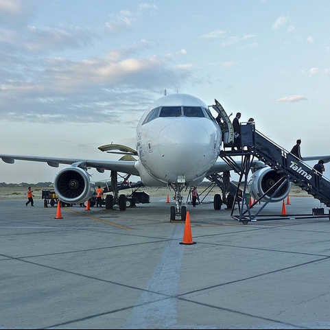 Aeropuerto Internacional Capitán FAP Guillermo Concha Iberico (PIU ...