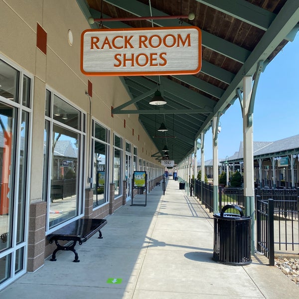 Westbrook Outlets - 314 Flat Rock Place