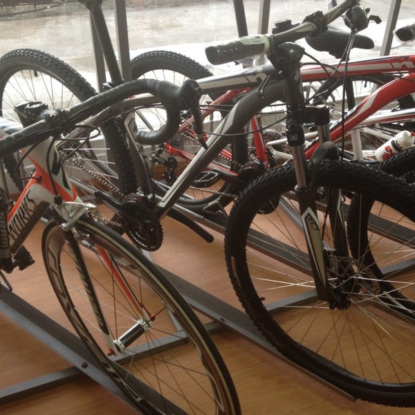 Royal Bikes - Bicycle Store