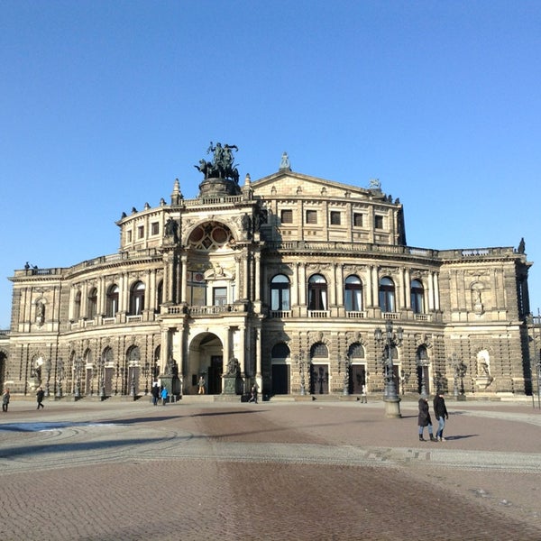 Theaterplatz - Innere Altstadt - 17 tips from 3188 visitors