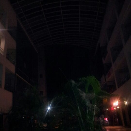 Shoppers Orbit - Shopping Mall