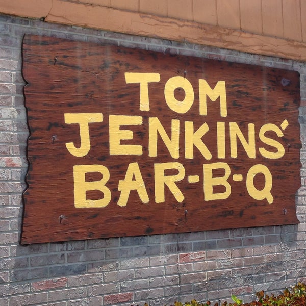 Photos at Tom Jenkins BBQ - Harbordale - 84 tips from 1675 visitors